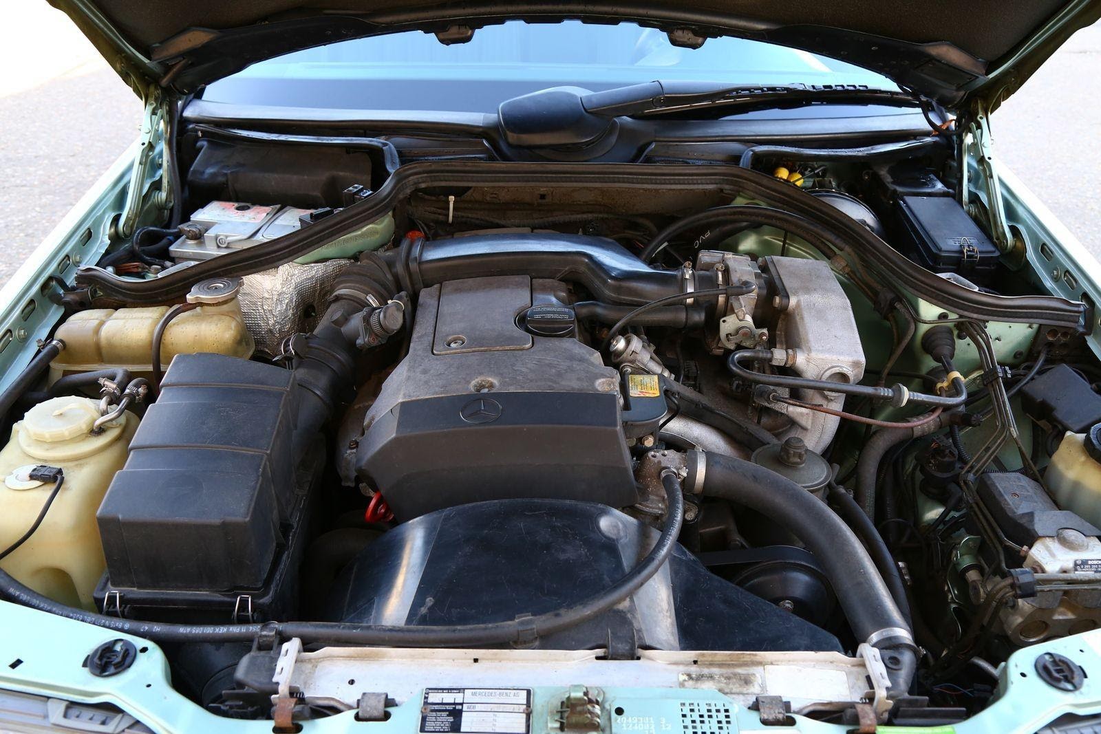 Таких уже больше не делают: настоящее качество на примере Mercedes S124 ...